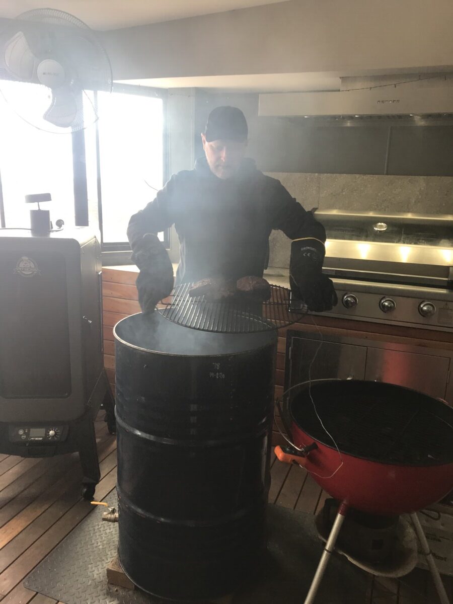Drum Smokers 101: The Guide To Building, Buying and Cooking on a UDS ...